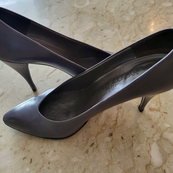 Charles Jourdan | Shoes | Vintage Charles Jourdan All Leather Pumps ...